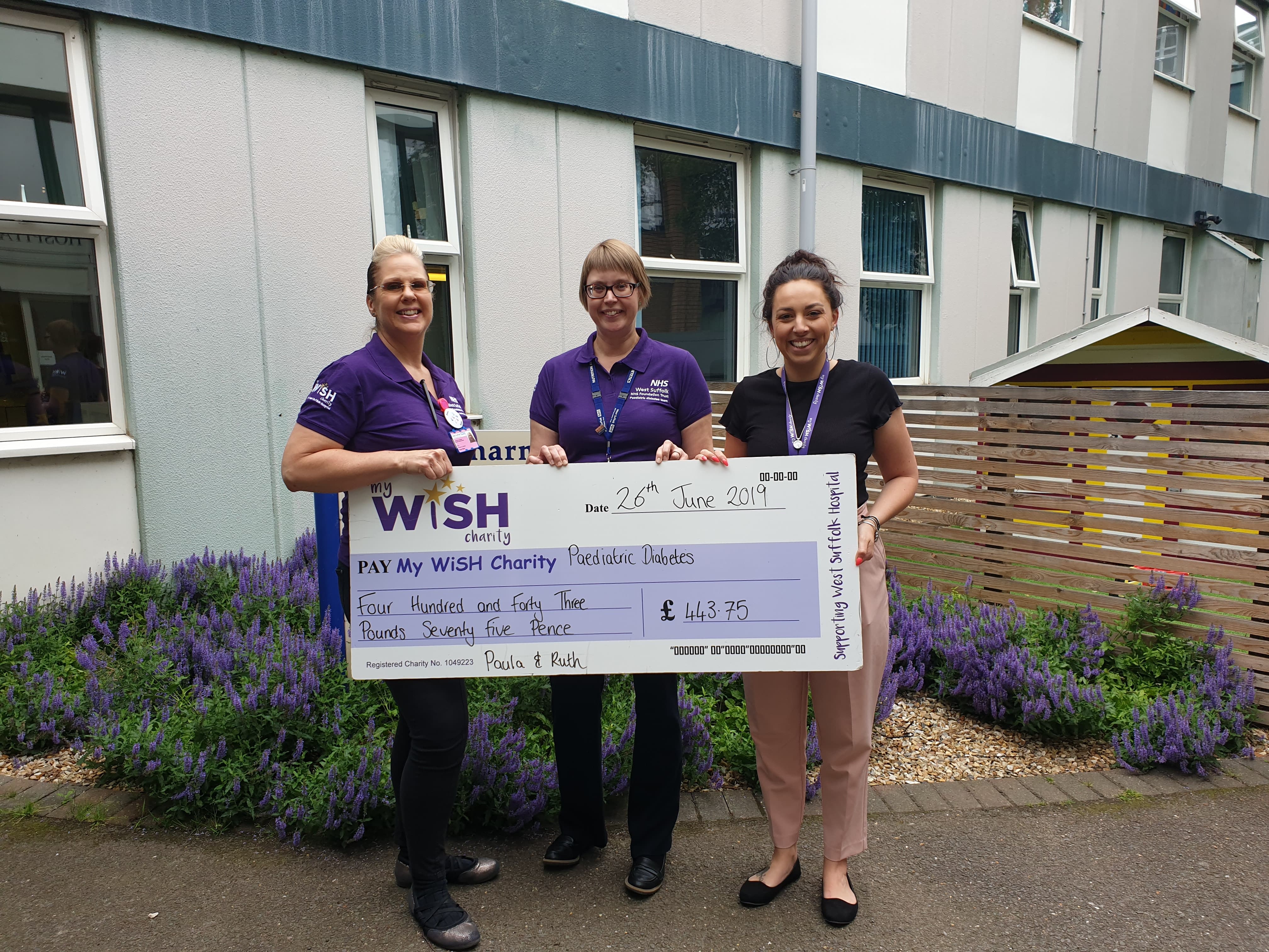 Hospital staff swap their work wear for running gear – RWSfm 103.3