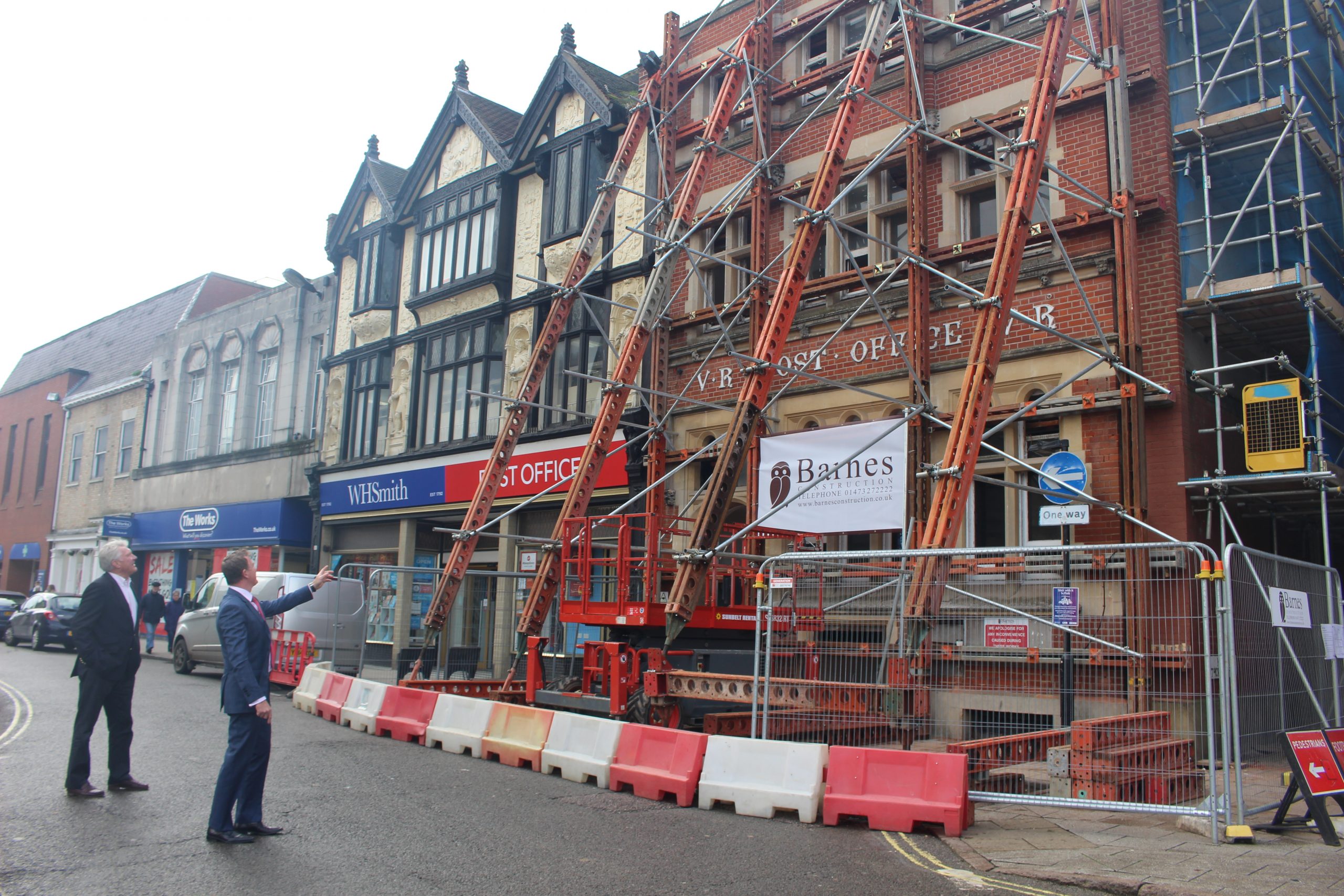 How the Victorian front of the former Post Office is being protected ...